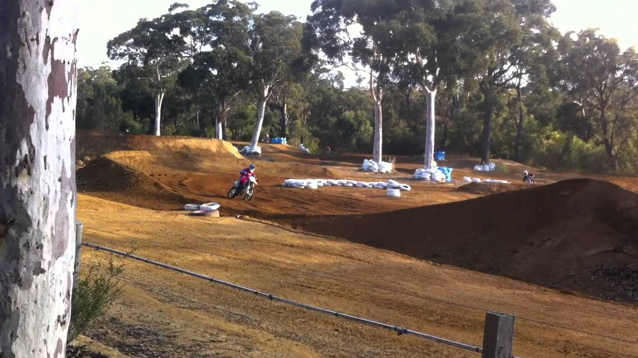 Nowra MotoPlex1 - Trackfinder