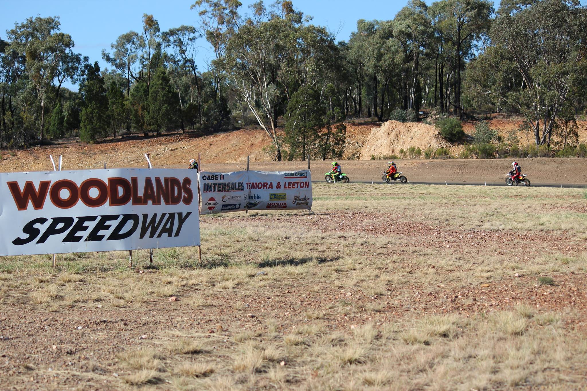 12593532_790472297764199_6310658852092233527_o - Trackfinder